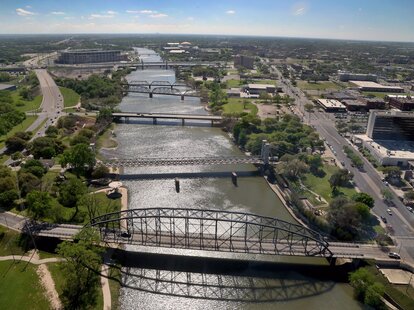 Things to Do in Waco, Texas for a Weekend Vacation - Thrillist