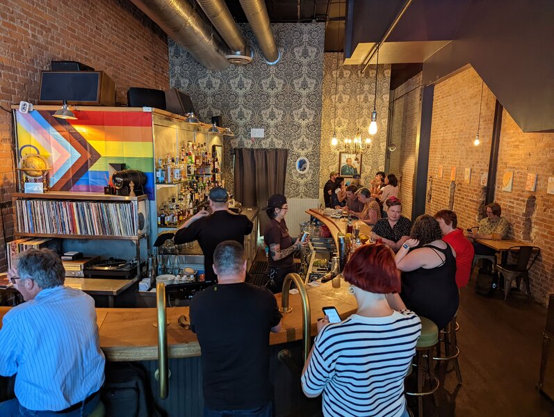 Best Bars in Seattle for Cocktails, Beer and More - Thrillist