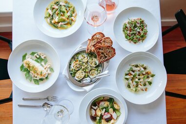 Boston Food Bucket List: Iconic Places to Eat & Food to Try - Thrillist