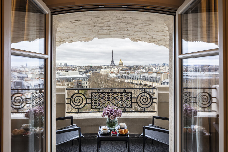 Famous Authors Lived and Worked in These Literary Hotels for Book ...