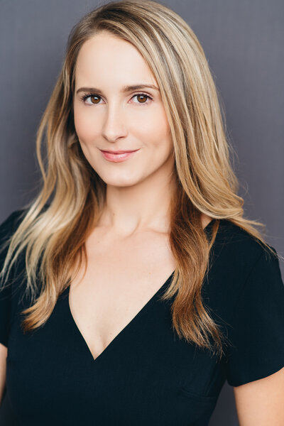 Julia Eskins - Thrillist