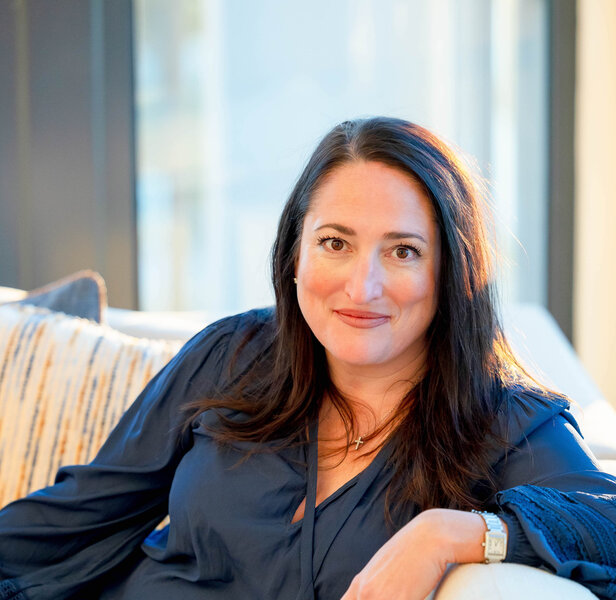 Katie Riley - Thrillist