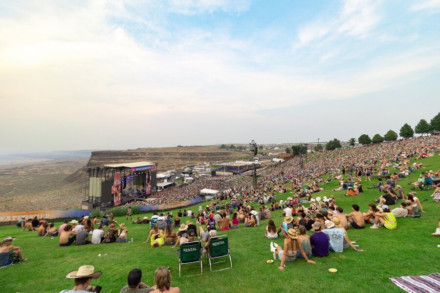 Best Music Venues in the US: Epic Concert Venues to See a Show Right ...