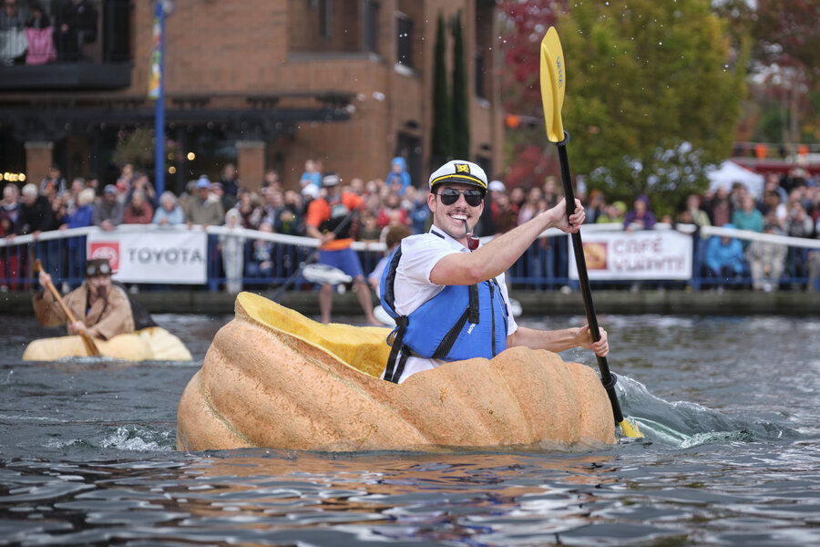 The West Coast Giant Pumpkin Regatta Is Gigantic Fun - Thrillist