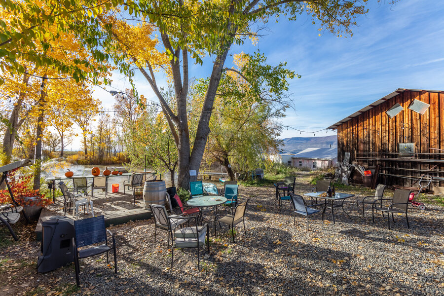 Best Wineries and Vineyards to Visit in Colorado for Tastings, Tours ...