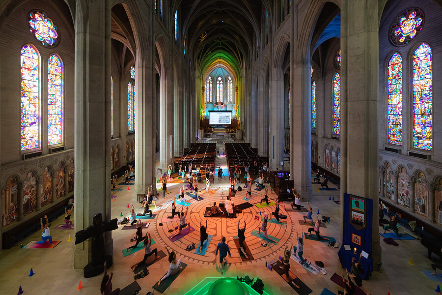 Grace Cathedral: San Francisco, CA - Thrillist