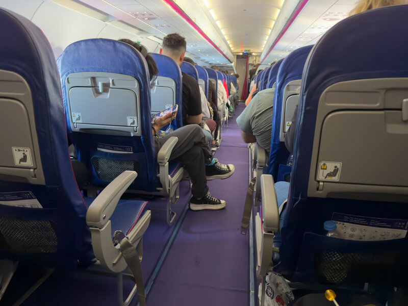 Seat Stealing on Flights Is Getting Out of Control, According to Reddit ...