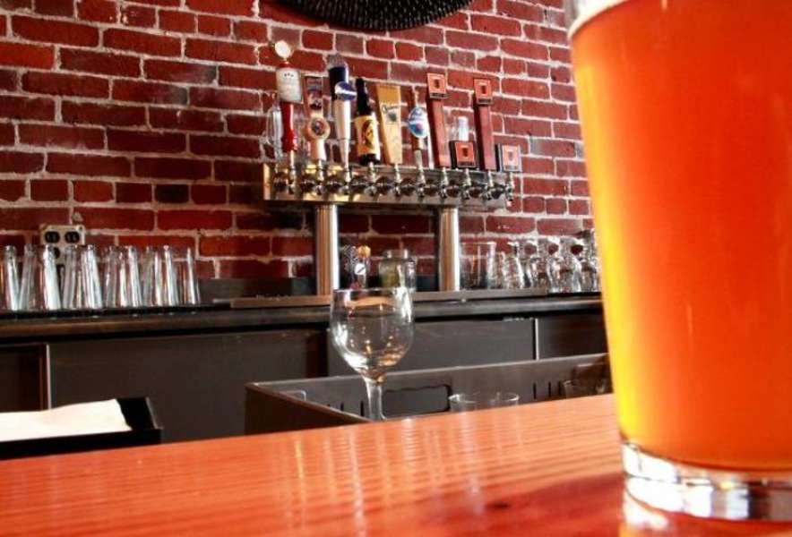 Pints Brewing Co. - Traditional Craft Beer in the Heart of Old Town ...