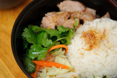 Bon Me Food Truck - Vietnamese-inspired Gourmet on City Hall Plaza ...