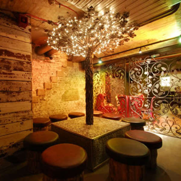 Foundation: A Bar in London, Greater London - Thrillist