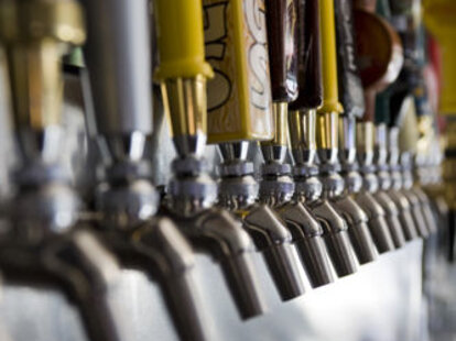 Varga Bar Tap Takeover - Thrillist