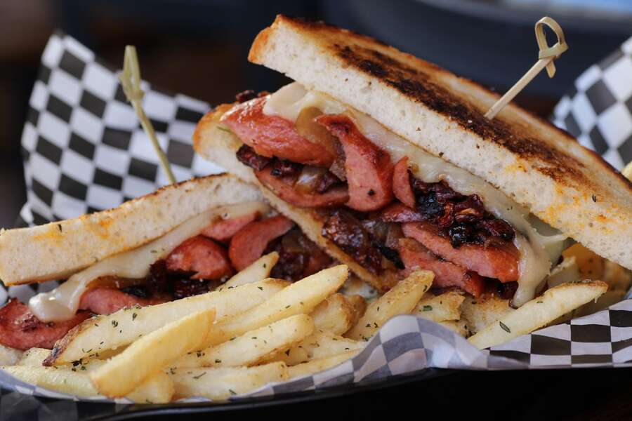 The Big Cheese: A Restaurant in Chicago, IL - Thrillist