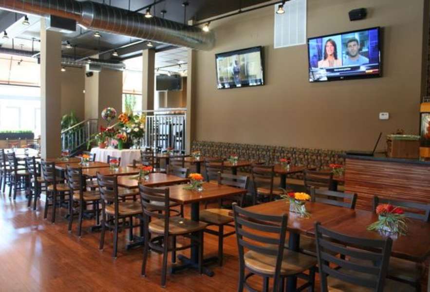 Stax Cafe: A Restaurant in Chicago, IL - Thrillist