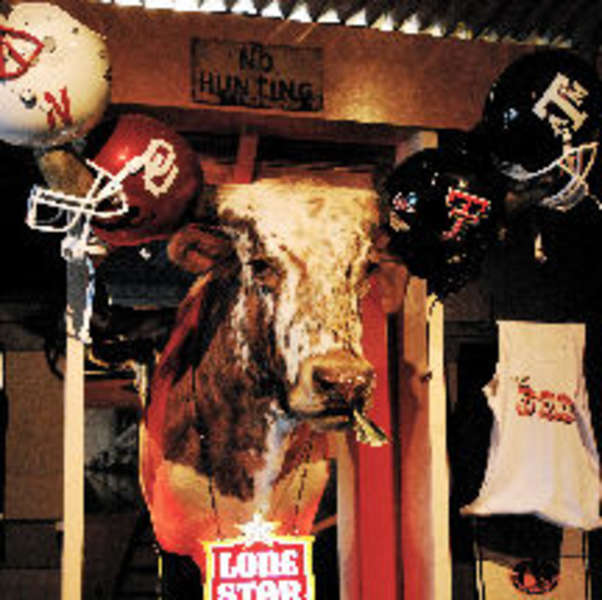 The 512 Bar: A Bar in Austin, TX - Thrillist