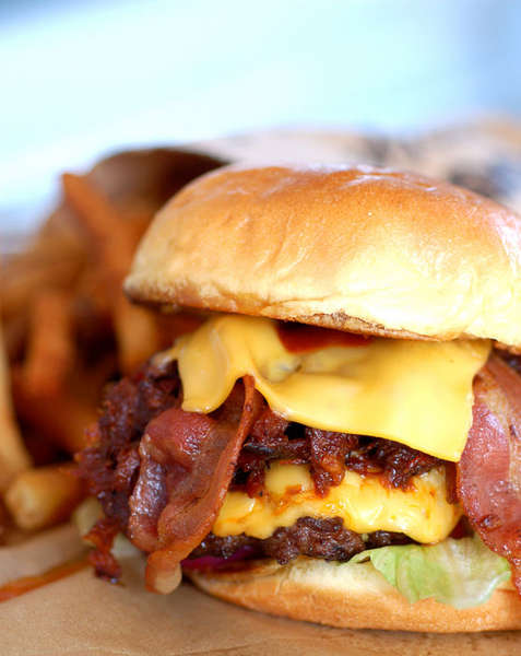 Googie Burger - Eat - Thrillist Atlanta
