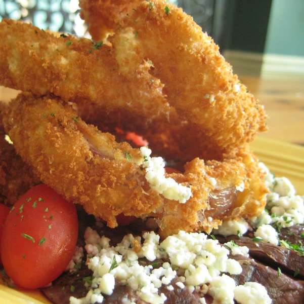 Corner Cooks Butchering Demo - Thrillist Chicago