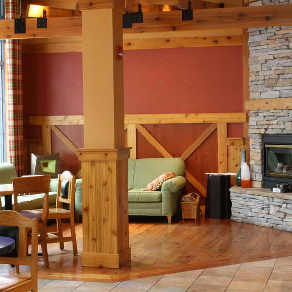 Uptowner Cafe - AdMo: A Restaurant in Adams Morgan, DC - Thrillist