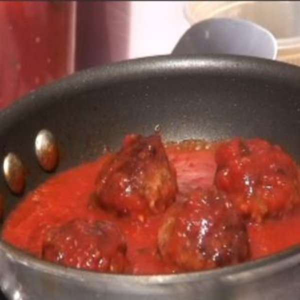 Thrillist Meatball Off @ Taste of Tribeca - Entertainment - Thrillist ...