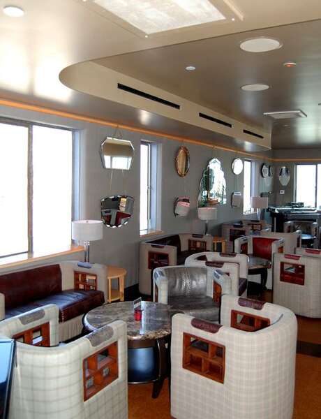 Suite 700 - Drink - Thrillist Los Angeles