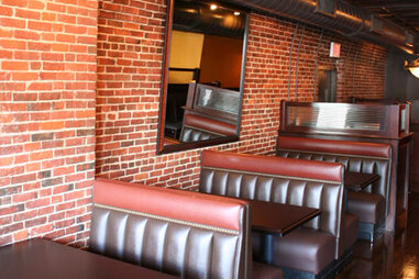 Anthem Kitchen + Bar - Eat - Thrillist Boston