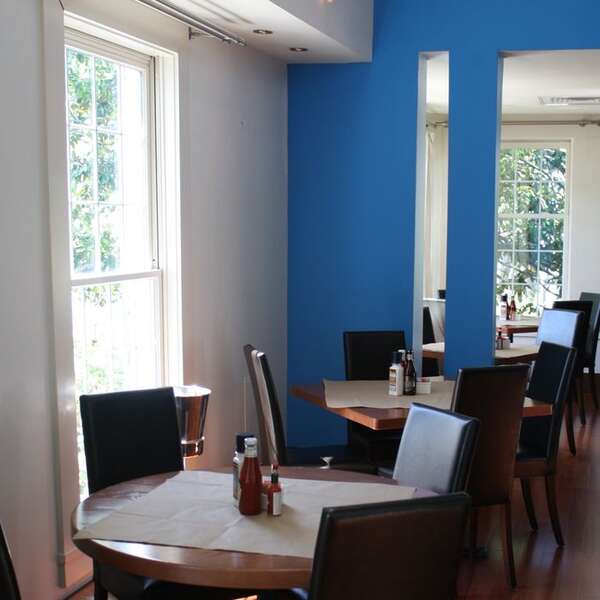 Coast Seafood & Raw Bar: A Bar in Atlanta, GA - Thrillist