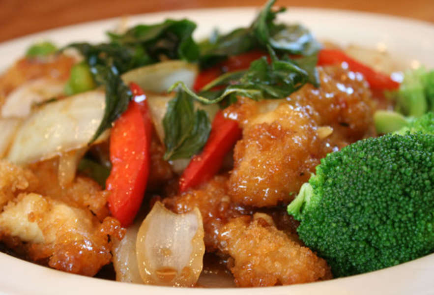 Siam Bistro: A Restaurant in Boston, MA - Thrillist