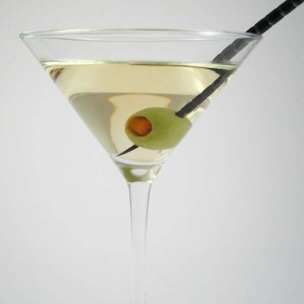 The Fifty/50 Three Martini Lunch - Drink - Thrillist Chicago