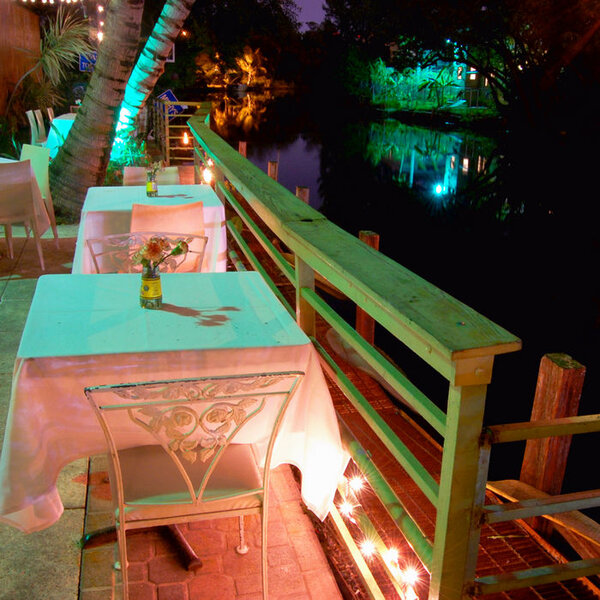 Red Light - Eat - Thrillist Miami