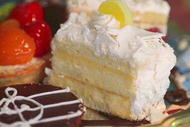 Voulez Vous Bistro and Boulangerie - Eat - Thrillist San Diego