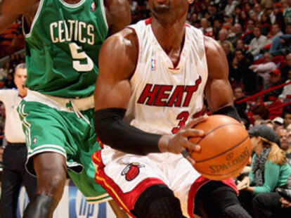 HEAT, Hoops, and Hotties - Thrillist Miami