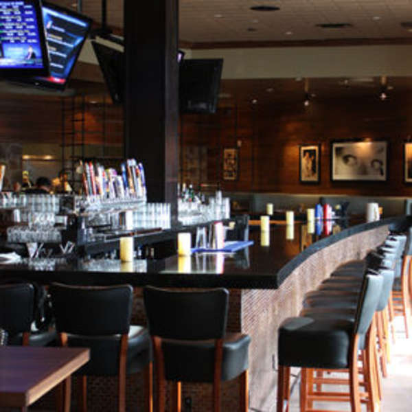 Townhouse Kitchen And Bar: A Restaurant in Los Angeles, CA - Thrillist