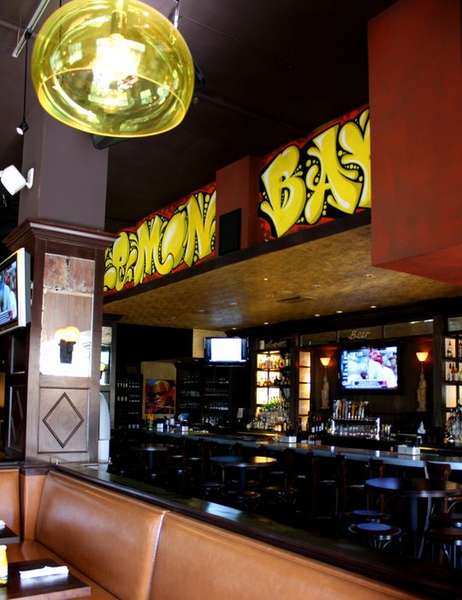 Lemmon Bar: A Bar in Dallas, TX - Thrillist