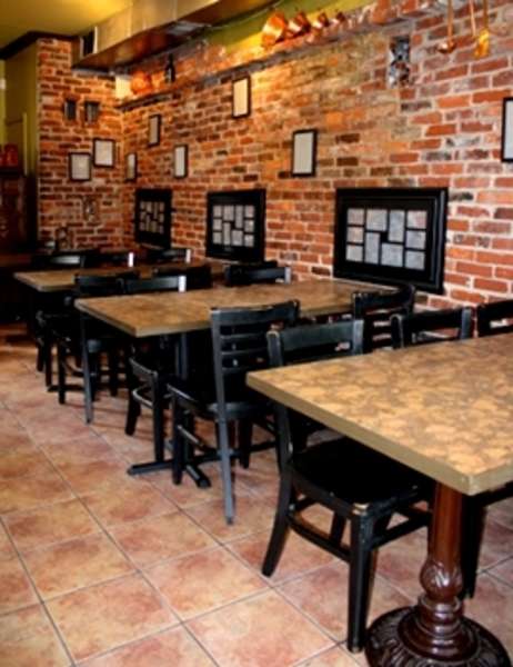 Zee Bar: A Restaurant in Philadelphia, PA - Thrillist