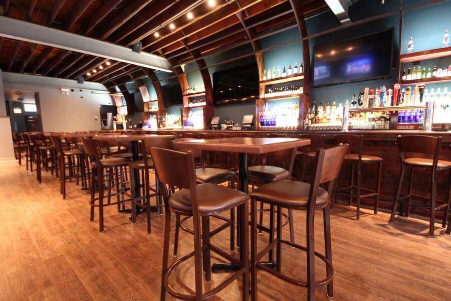 Flagship - Drink - Thrillist Chicago