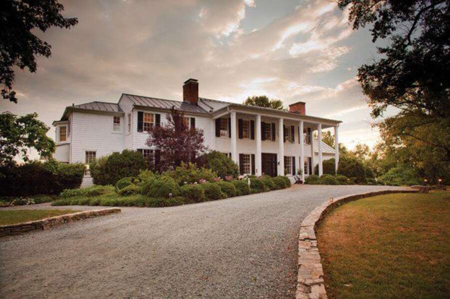 The Fiscal Clif-ton - Travel - Thrillist Washington DC