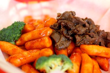 Dak - Eat - Thrillist Chicago