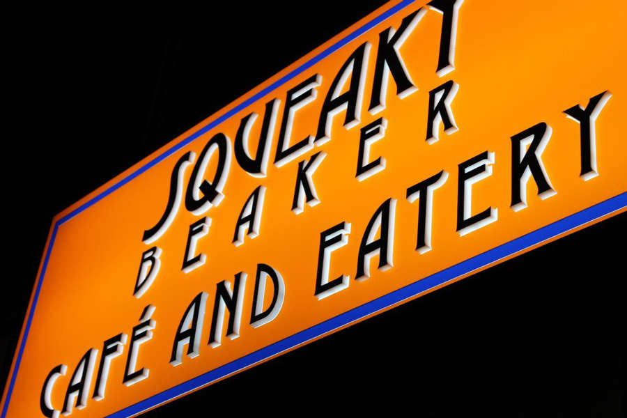Squeaky Beaker Cafe: A Bar in Cambridge, MA - Thrillist