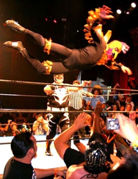 Lucha VaVoom - Entertainment - Thrillist Chicago