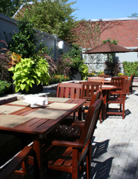 Ledge Kitchen & Drinks - Eat - Thrillist Boston