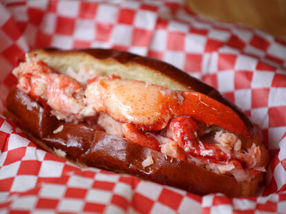 Da Lobsta: A Restaurant in Chicago, IL - Thrillist