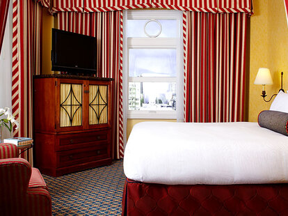 Serrano Hotel - Travel - Thrillist San Francisco