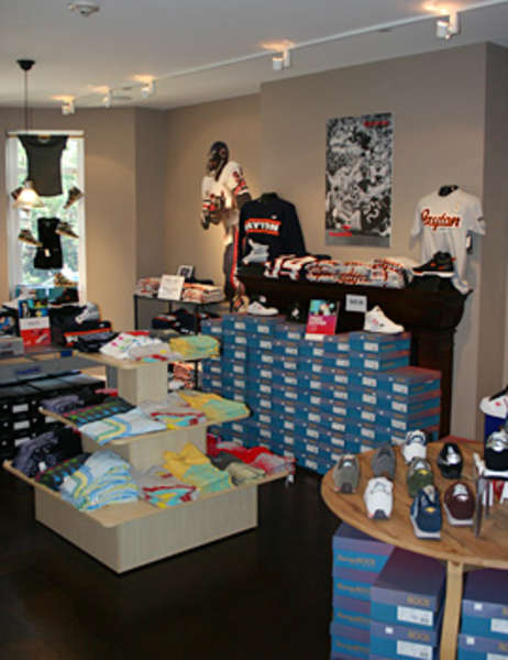 KangaROOS - Thrillist