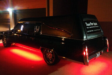 Dallas Party Hearse - Sex + Dating - Thrillist Dallas