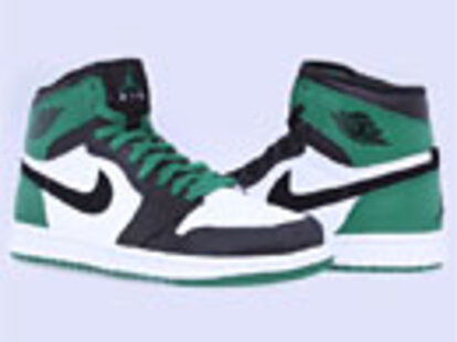 Air Jordan 1 Retro High 60+ Boston DMP: A Other in Cambridge, MA ...