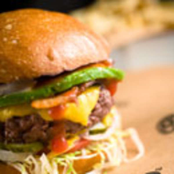 8 Oz Burger Bar 2nd Location - Eat - Thrillist Miami