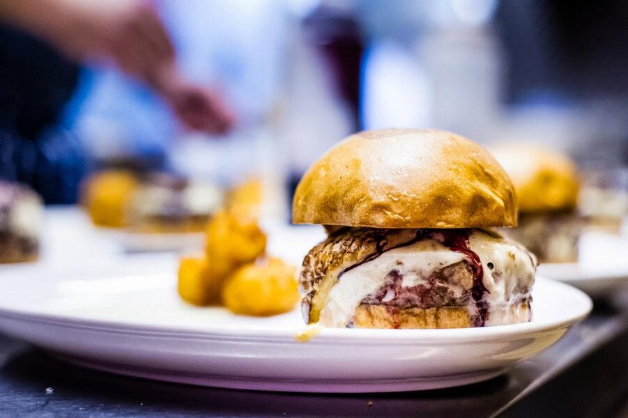 Burger Monday's Burger Bash - Eat - Thrillist London