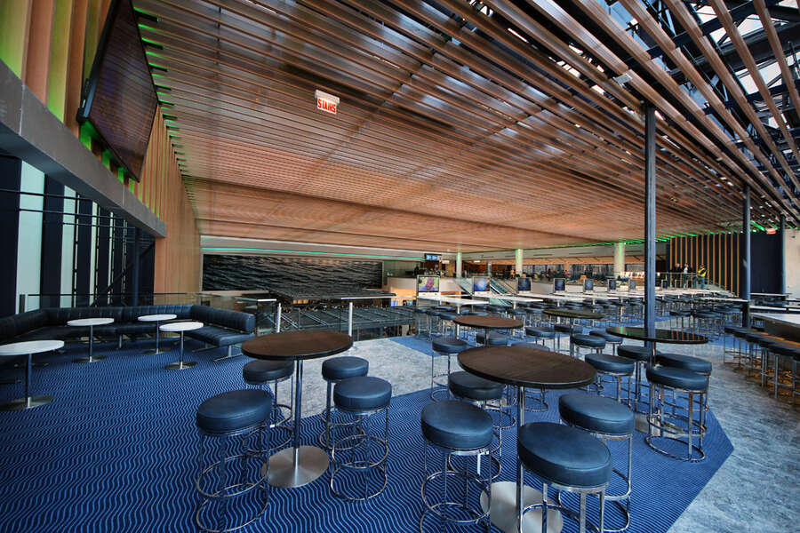 Big Bar - Drink - Thrillist Chicago