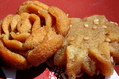 Poi Dog Snack Shop - Eat - Thrillist Philadelphia