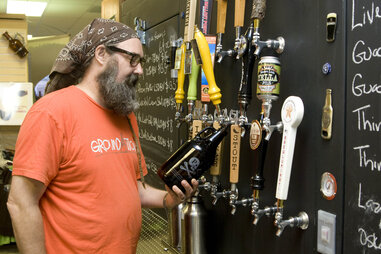 Growler Room - Drink - Thrillist Austin