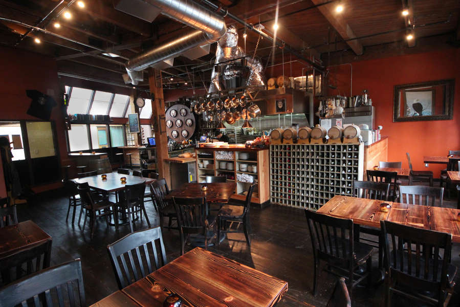 Radiator Whiskey - Drink - Thrillist Seattle